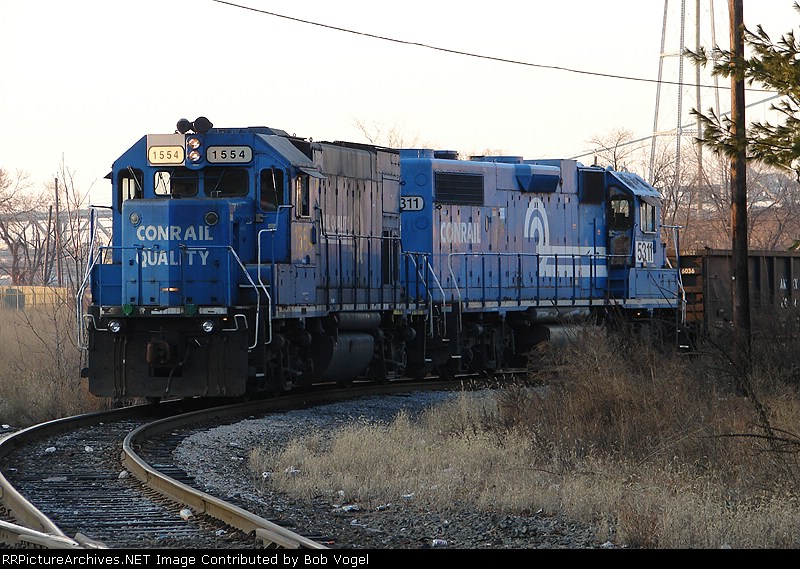 CSX 1554 and NS 5331